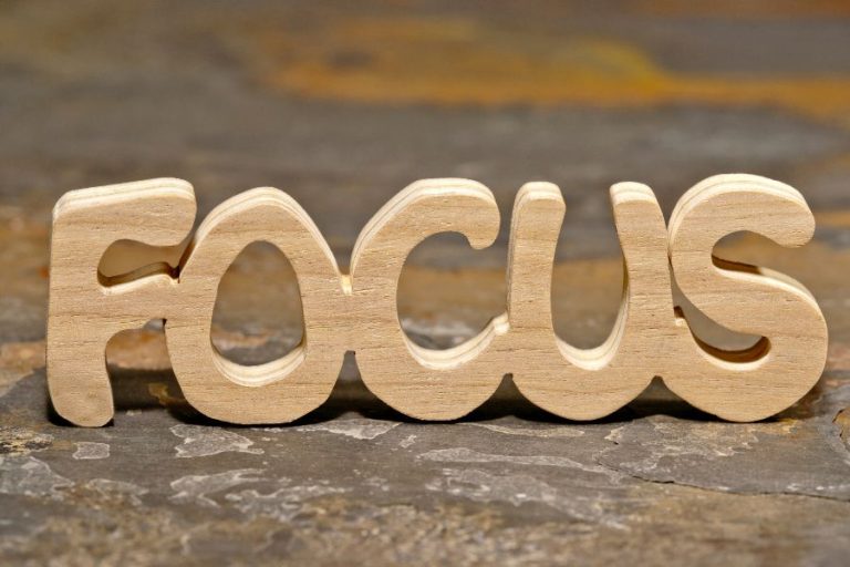 Revise Vs Review: 9 Differences + Examples [2024] - Phoenix English