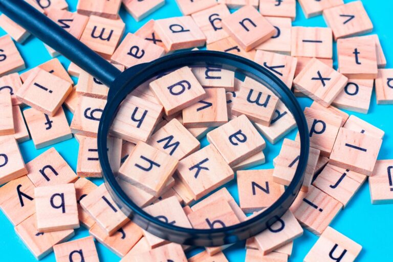 Top 30 Advanced Adjectives In English [2025 Update] - Phoenix English